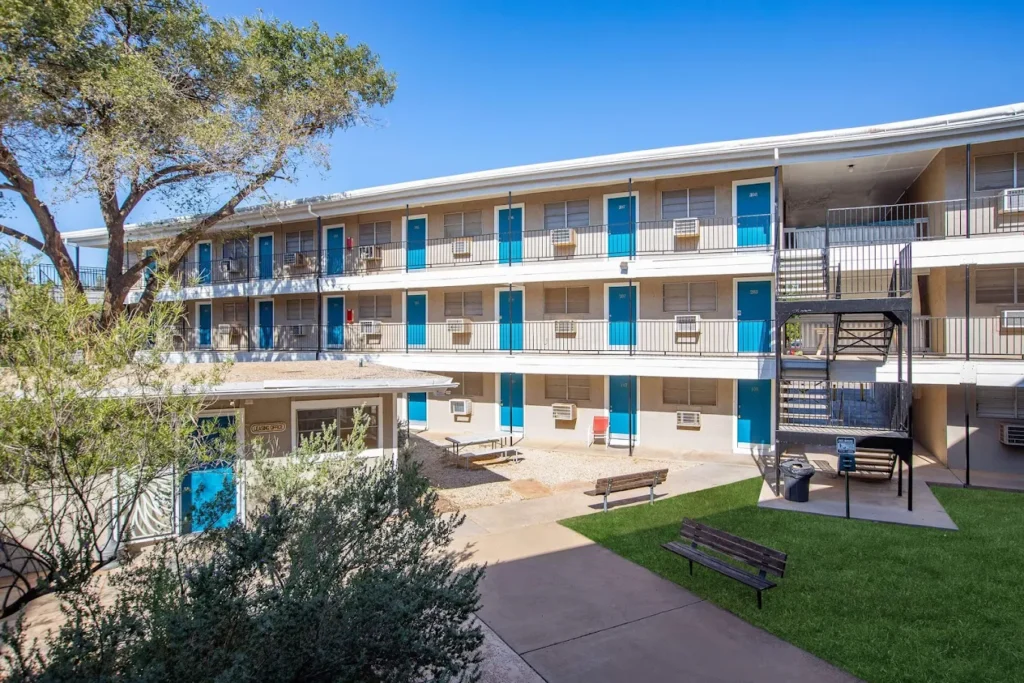 Apartments - The Dylan